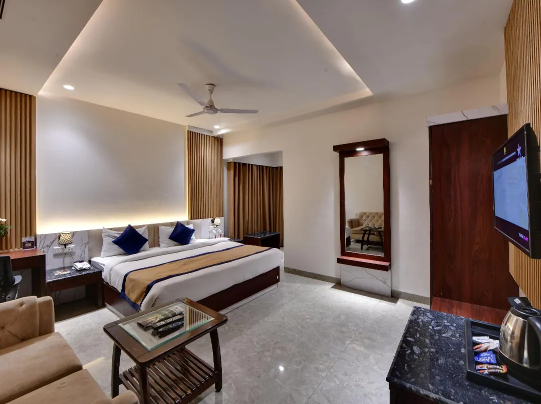 Sparsh Hotel And Resort Bareilly - Bareilly