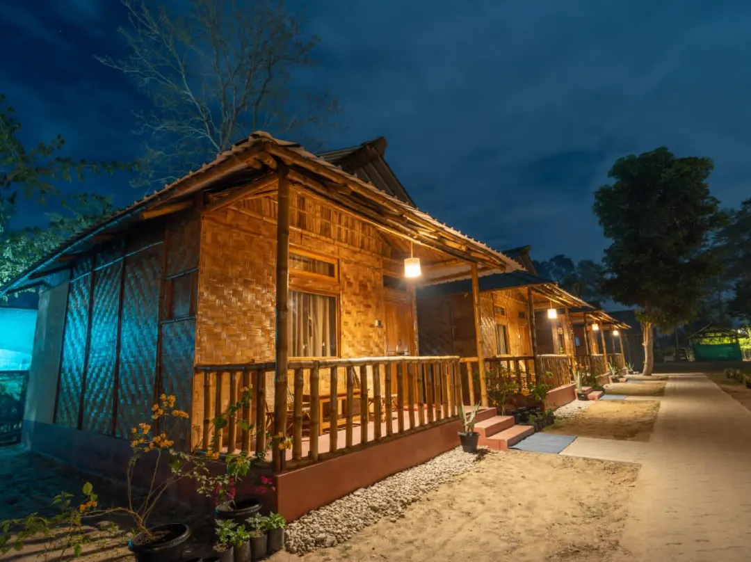 Habitas Rhino By Nature Hunt - Nagaland