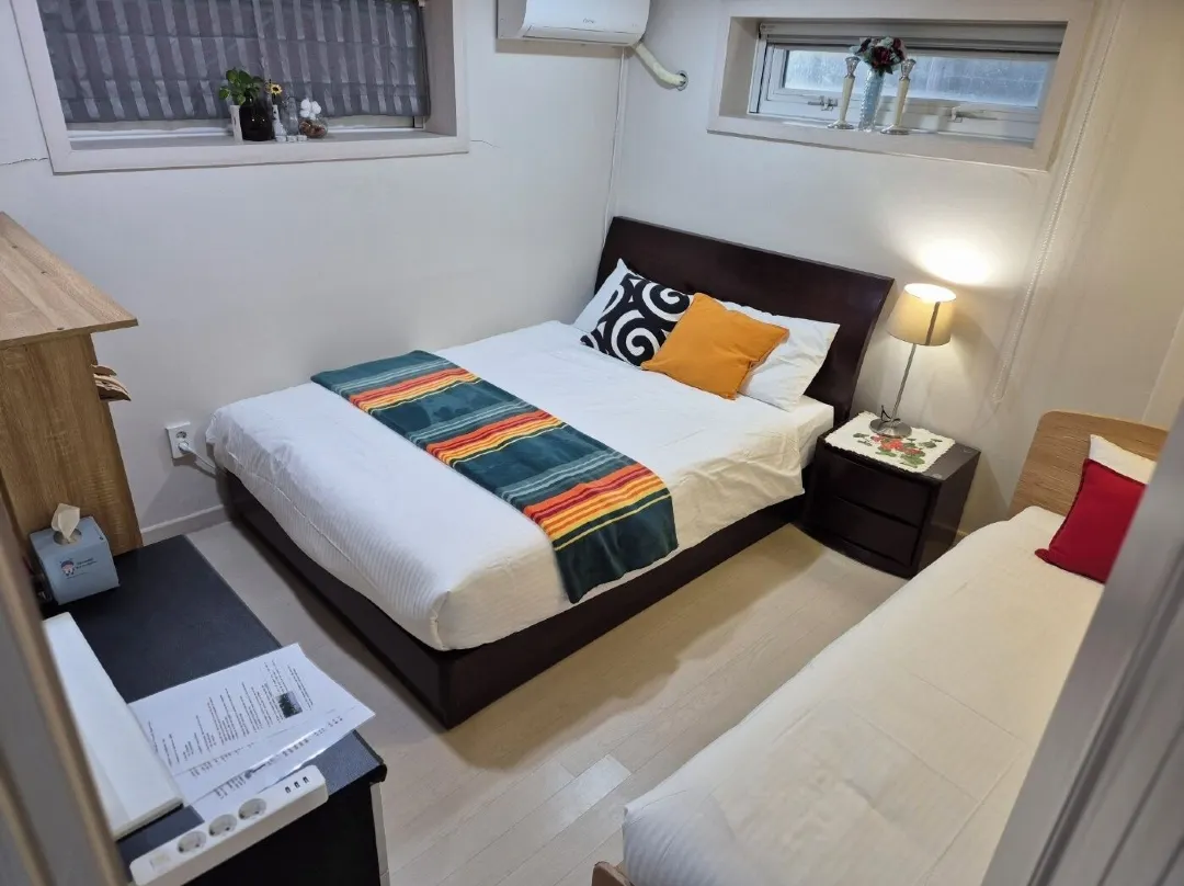 Riverside Guest House - Seúl
