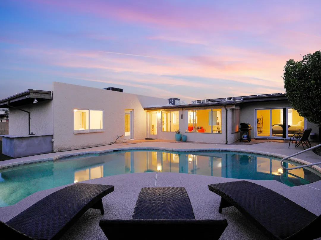 Sparkling Pool And Game Room - Charming Oasis Retreat - Mesa, AZ