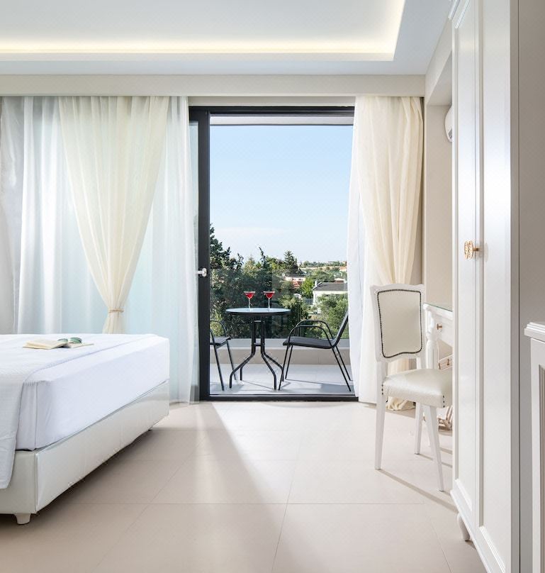 Light Blue Luxury Rooms - Halkidiki