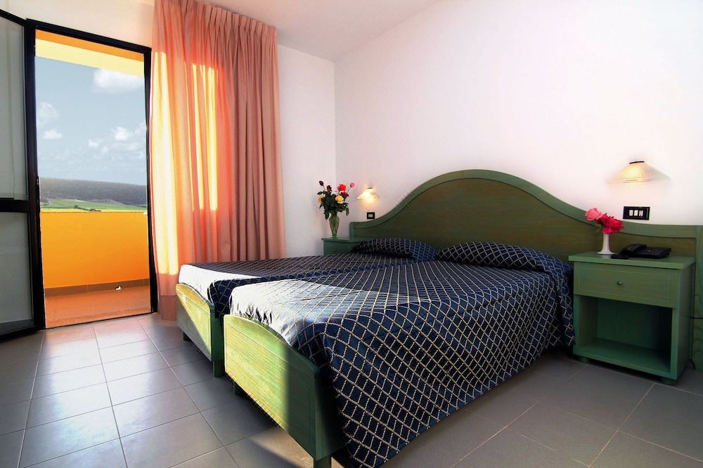 Hotel Cala Dei Pini - South Sardinia