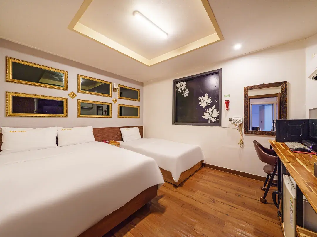 Daejeon Shintanjin Audi - Daejeon