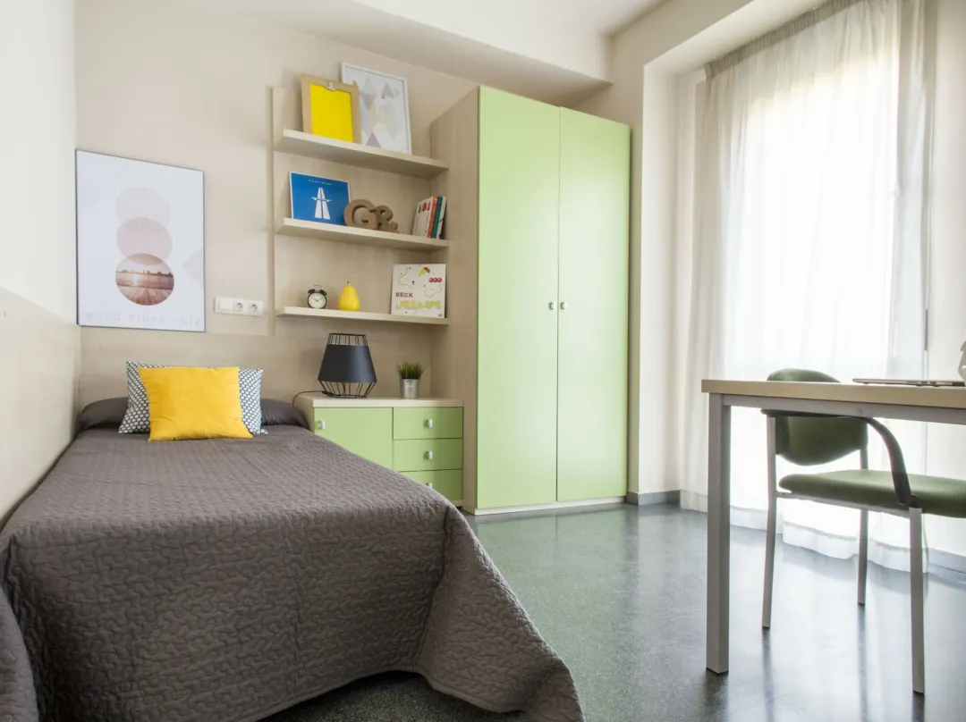 Residencia Universitaria Resa Damià Bonet - Valencia