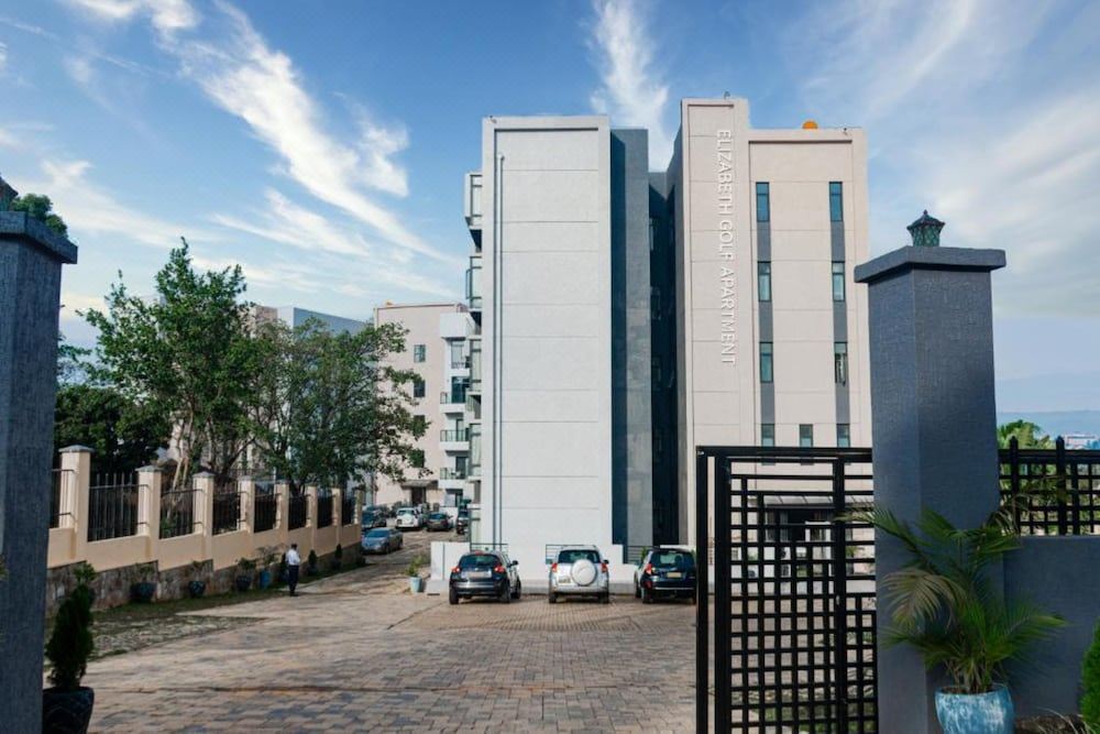 Elizabeth Golf Apartment - Kigali