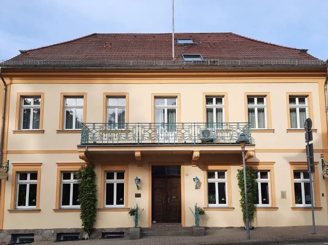 Hotel Garni Schlossgarten - Neustrelitz