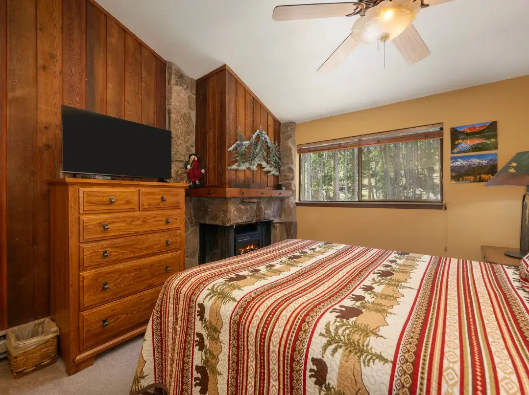 Cozy Living Space And Scenic Deck - Inviting Mountain Retreat - Winter Park, CO