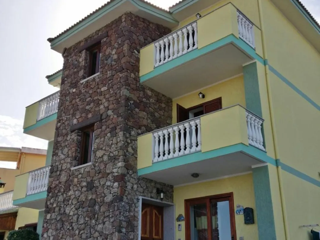 La Rocca Con Vista Panoramica - Sardinia