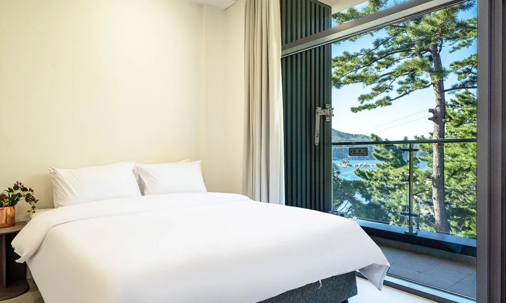 Hillsnorkelbeach Hotel - Samcheok-si