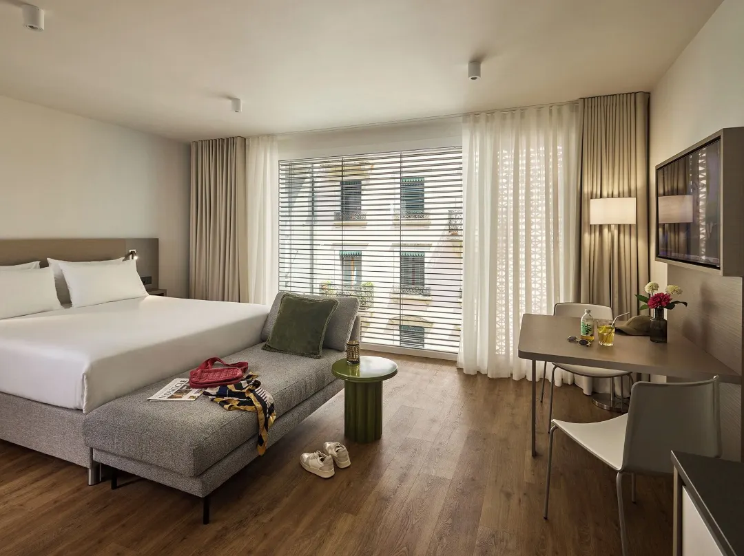 Base Geneva - Geneva