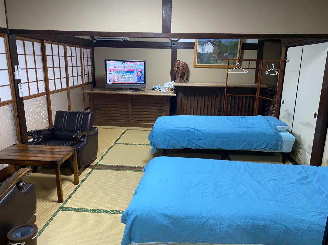 An Inn In An Old Folk House - Awaji