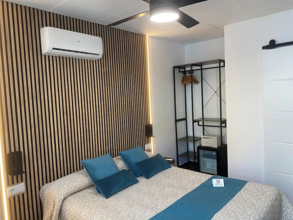 Pension Rovior - Calafell