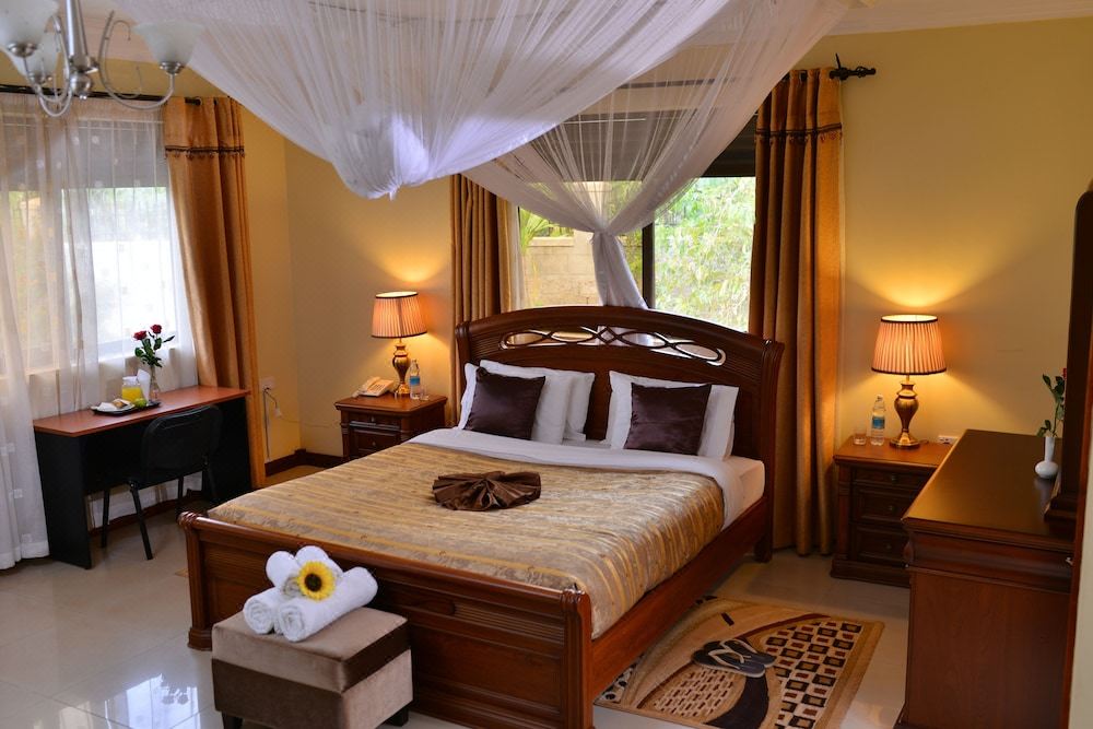 Royal Victoria House - Kampala