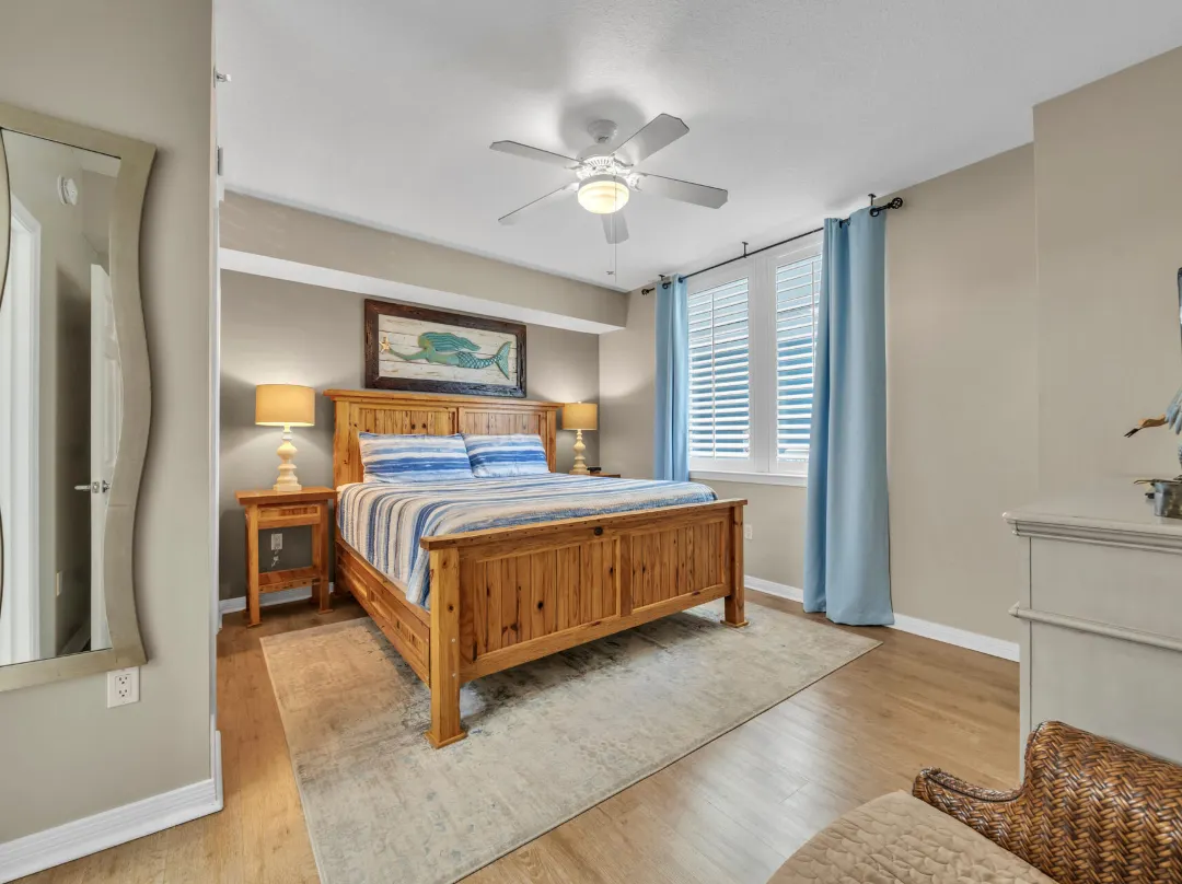 Beautifully Decorated With Balcony And Pool Access - Charming Coastal Retreat - Okaloosa Island