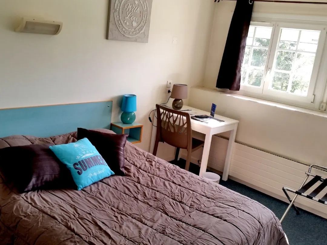 Logis Hôtel La Promenade - Indre