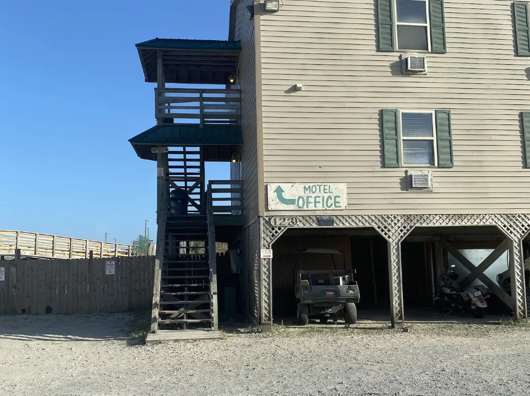 Seaview Pier And Motel - Surf City, NC