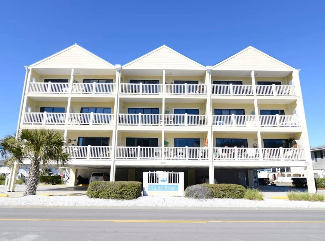 Ocean View Balcony And Pool - Gorgeous Coastal Retreat - Sunset Beach, NC