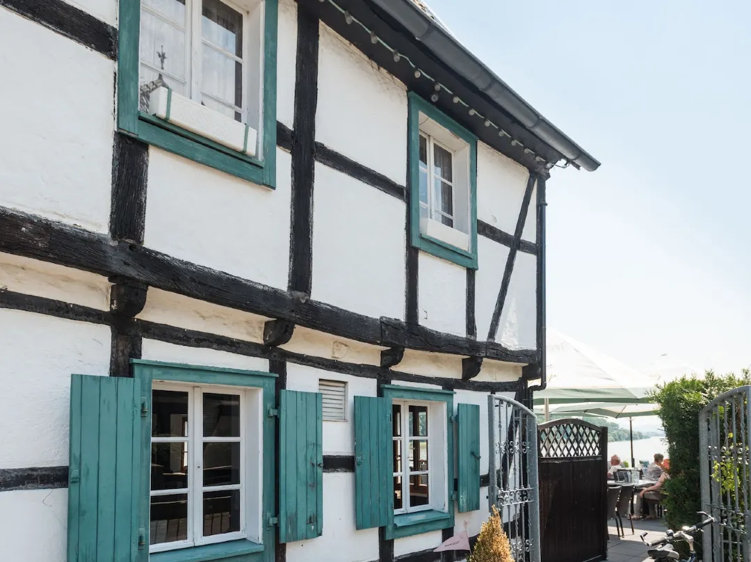 Rheinterrassen Hotel Café Restaurant - Bornheim