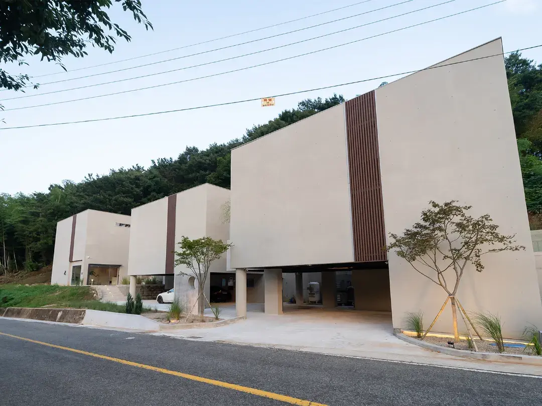 Geoje Island Hwayangyeonhwa Pool Villa - Geoje-si