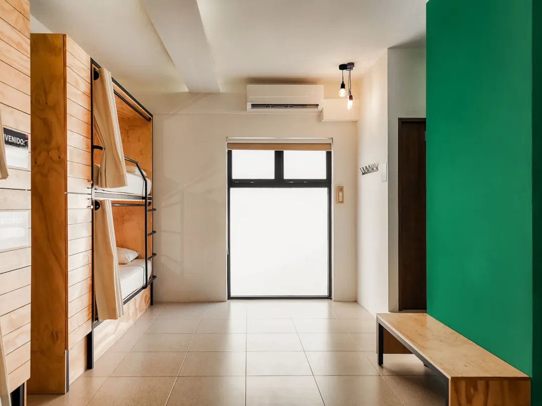 Nomads Hotel, Hostel & Rooftop Pool Cancun - Cancún