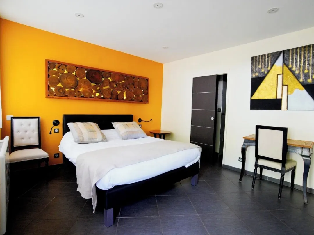 Logis Hôtel Chez Nous - Ain