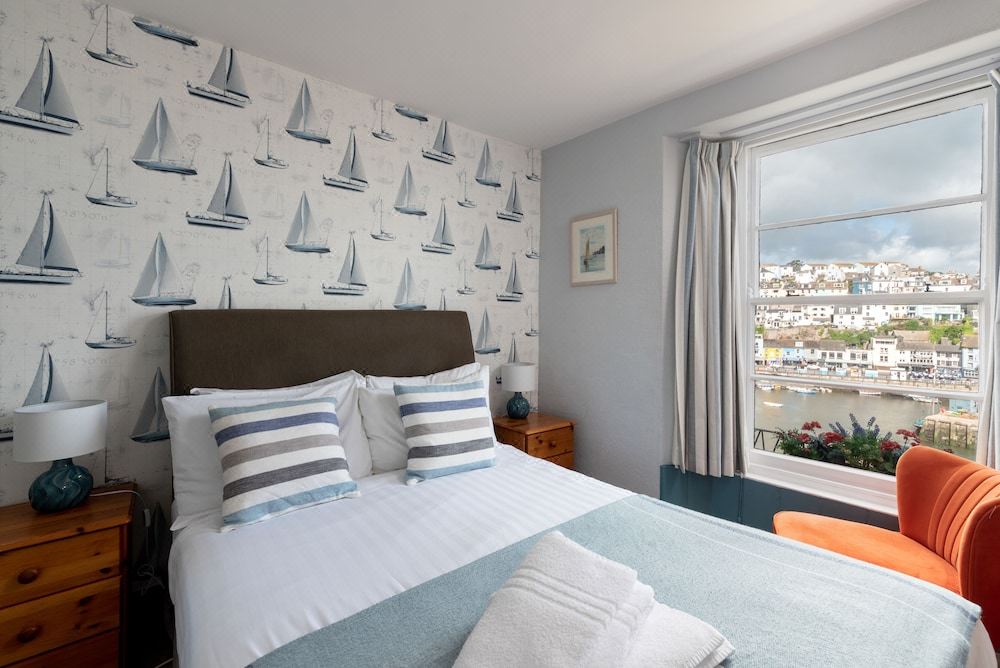 Harbour View - Brixham