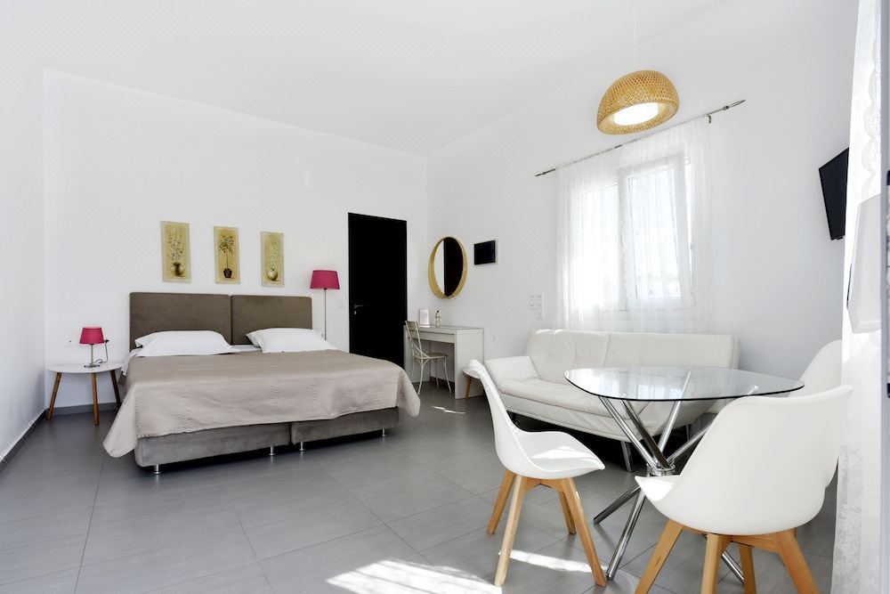 Tsakanos Home - Milos