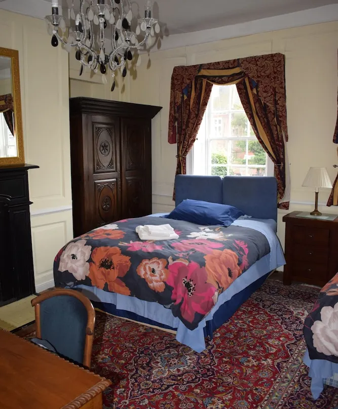 Harmondsworth Hall - Slough