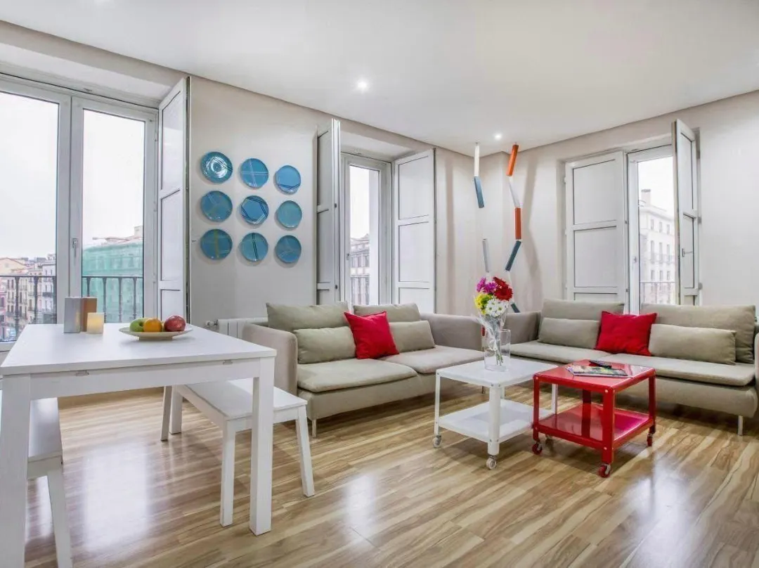 Mola Suites - Madrid