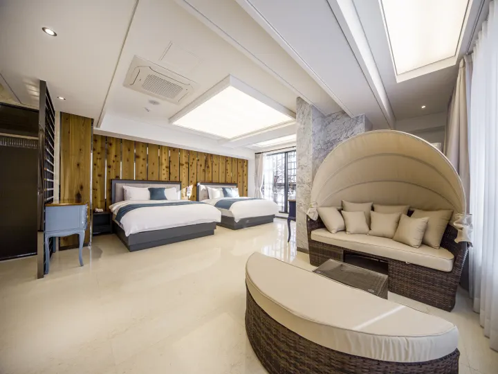 Jb Tourist Hotel - Daegu