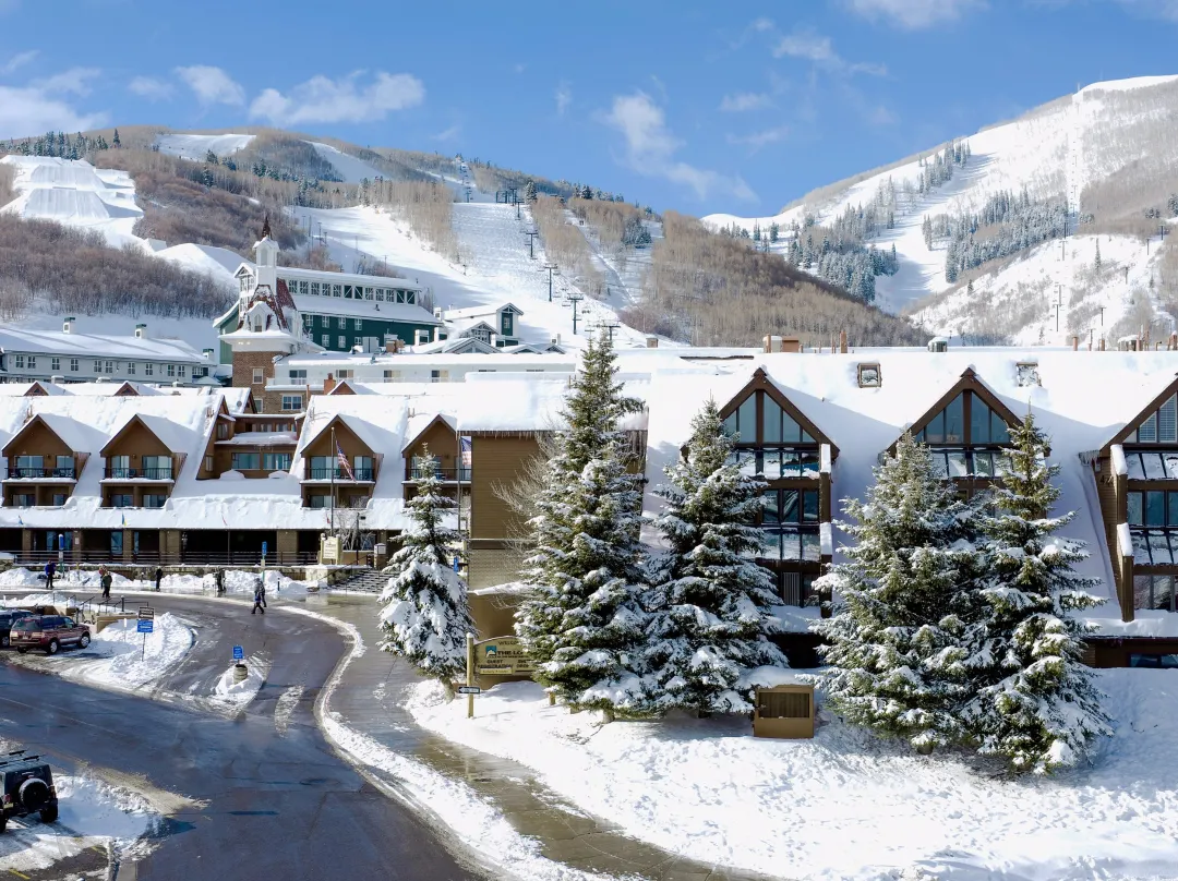 Exceptional Amenities And Prime Mountain Location - Charming Ski Haven - Park City, UT
