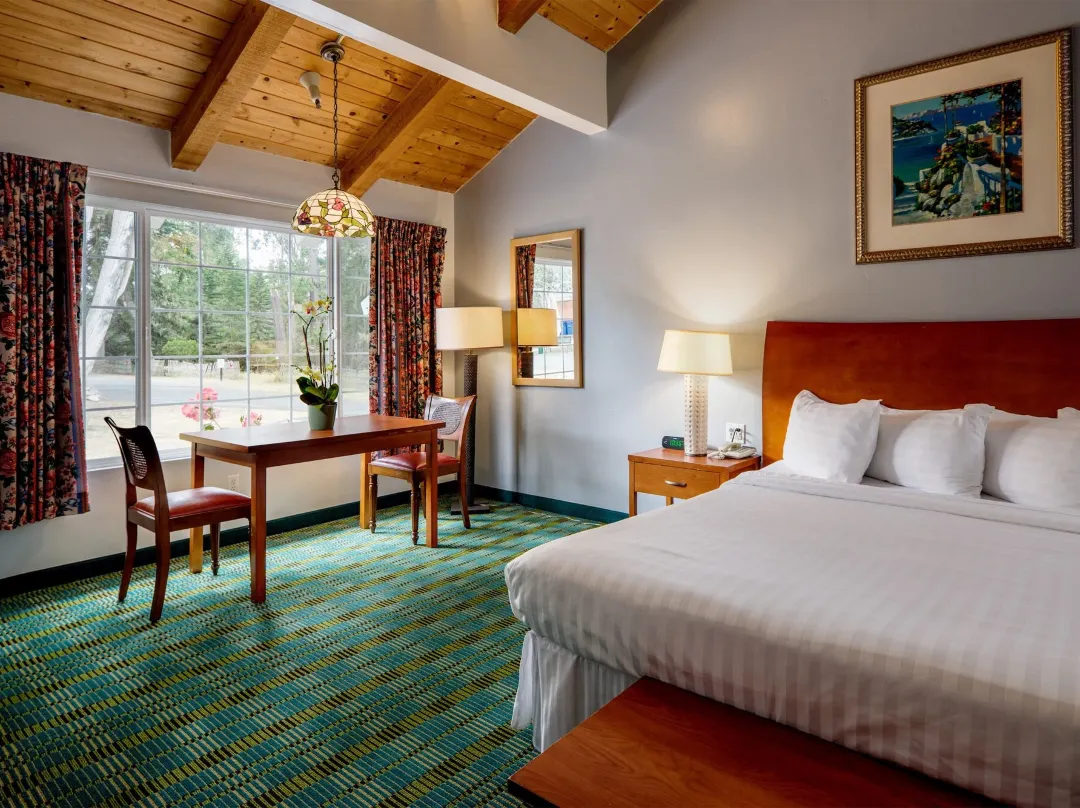 Butterfly Grove Inn - Monterey, CA