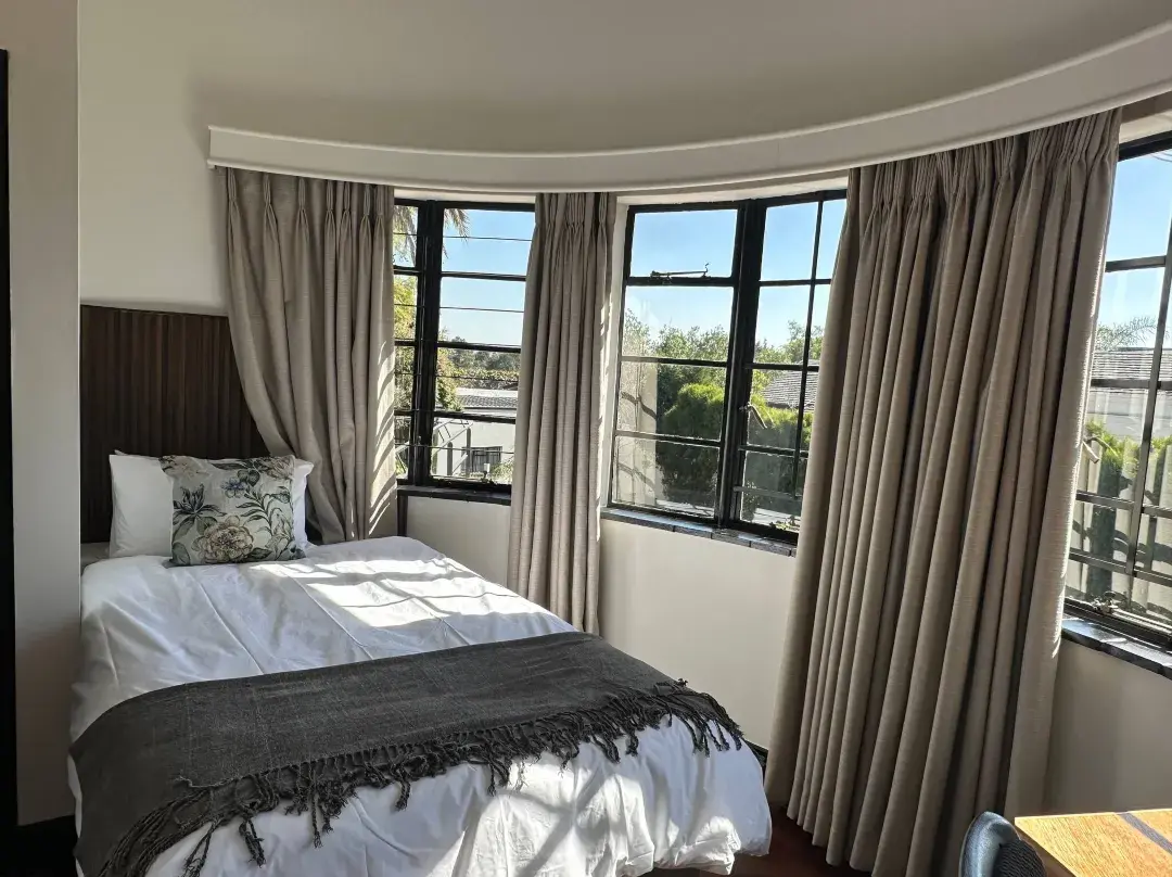 Single Rooms With Shared Bathroom 2 - Randburg