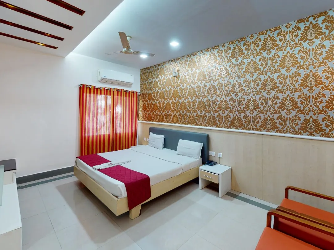 Hotel Puduvai Ashok - Puducherry
