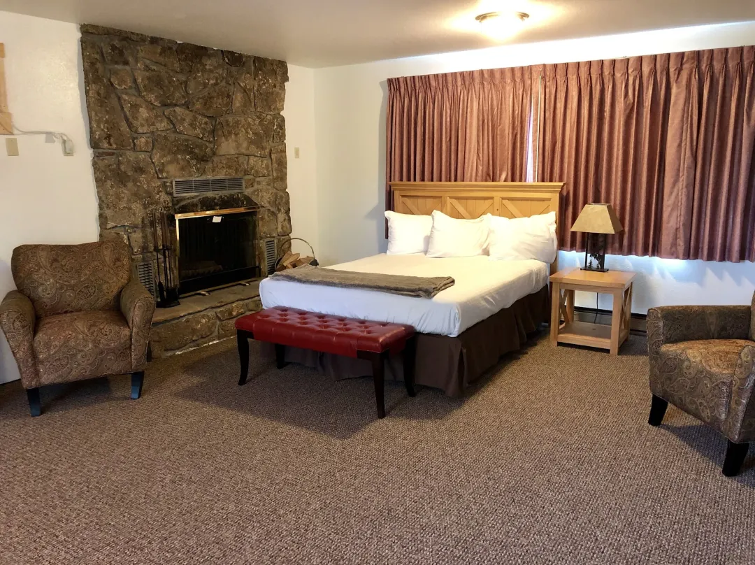 Golden Eagle Inn - Jackson, WY