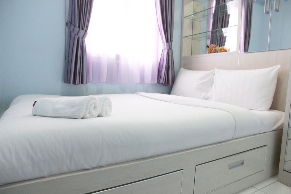 Comfortable 2br Mutiara Bekasi Apartment - Bekasi