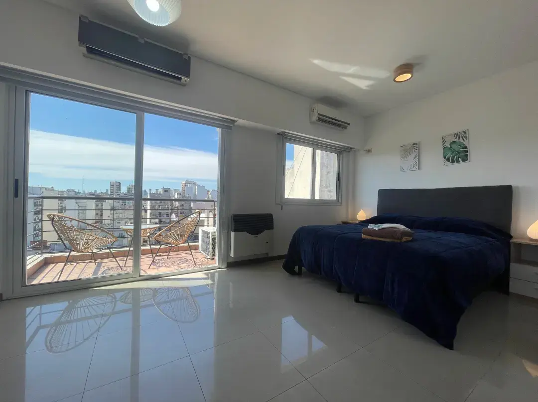 Splendid Temporary Stay In Almagro: 10th Floor With Pool - Buenos Aires