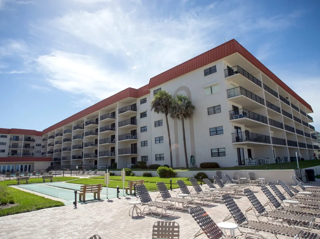 Unobstructed Oceanfront View And Pool Access - Stunning Coastal Escape - New Smyrna Beach, FL