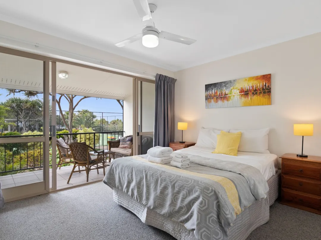 Beach Breakers Resort - Noosa Heads