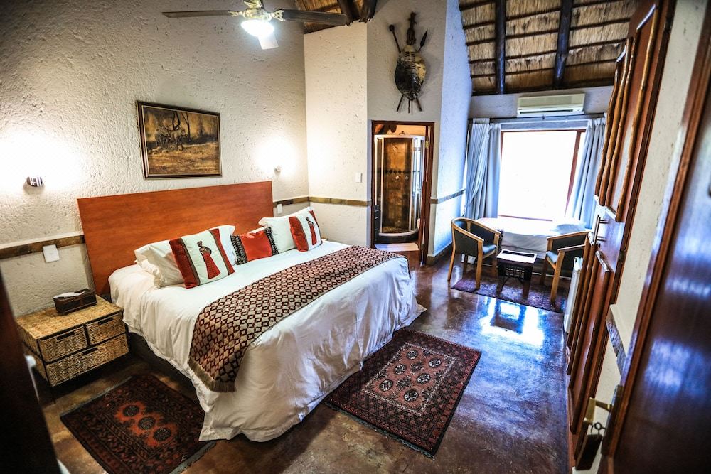 Grand Kruger Lodge And Spa - Marloth Park