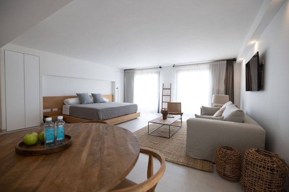 Cala Lanuza Suites - Costa Blanca