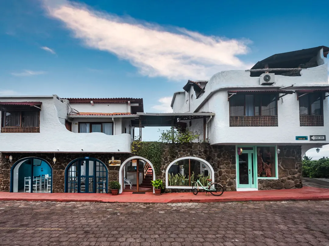 Hostal North Seymour - Galápagos Islands