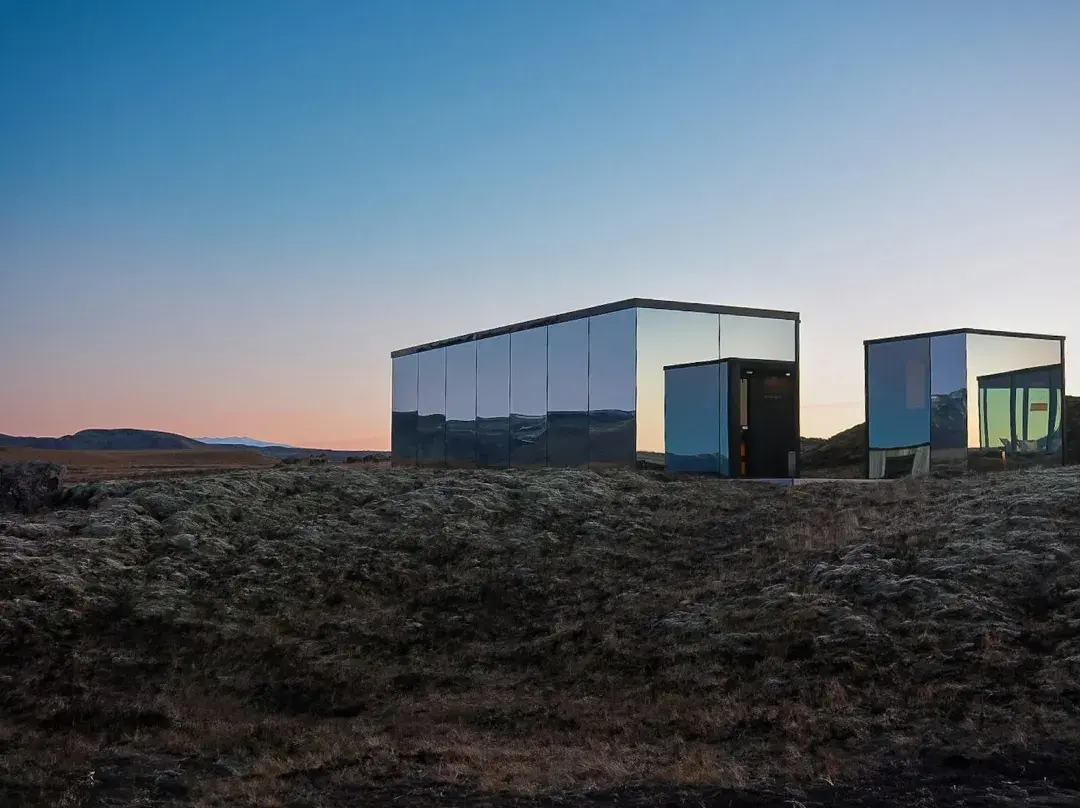 ÖÖD Hekla Horizon - Mirror Houses - Iceland