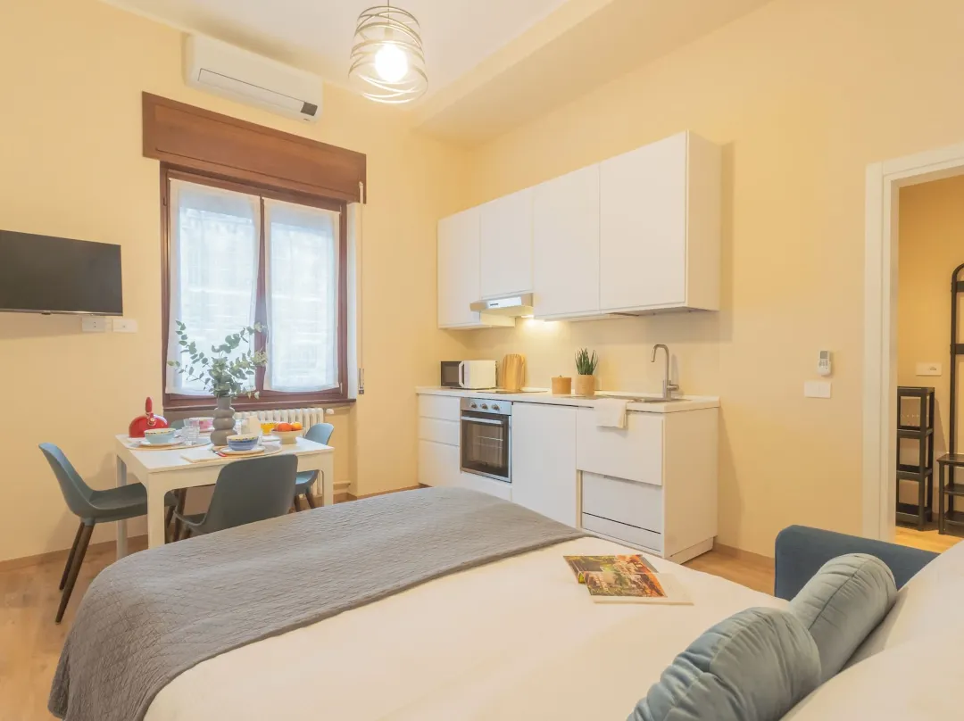 Simar Apartments Nearby Como S G Train Station By Rent All Como - Côme