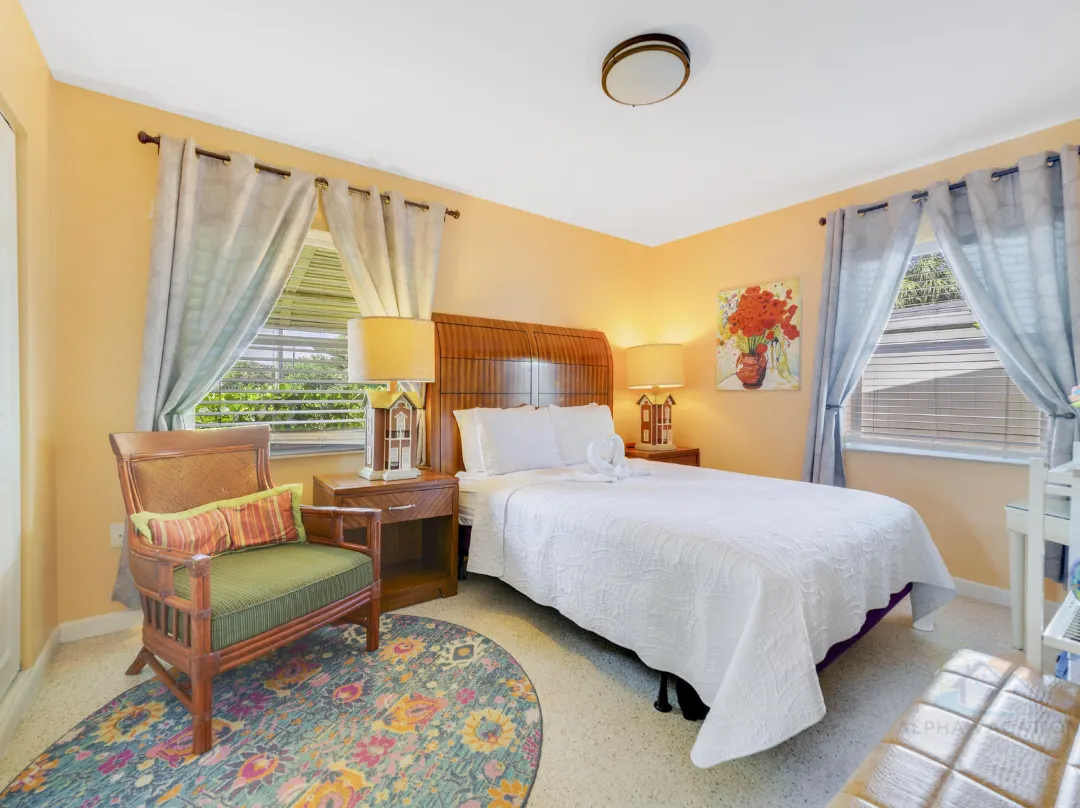 Charming Game Room And Fire Pit - Cozy Beach Retreat - Cocoa Beach, FL