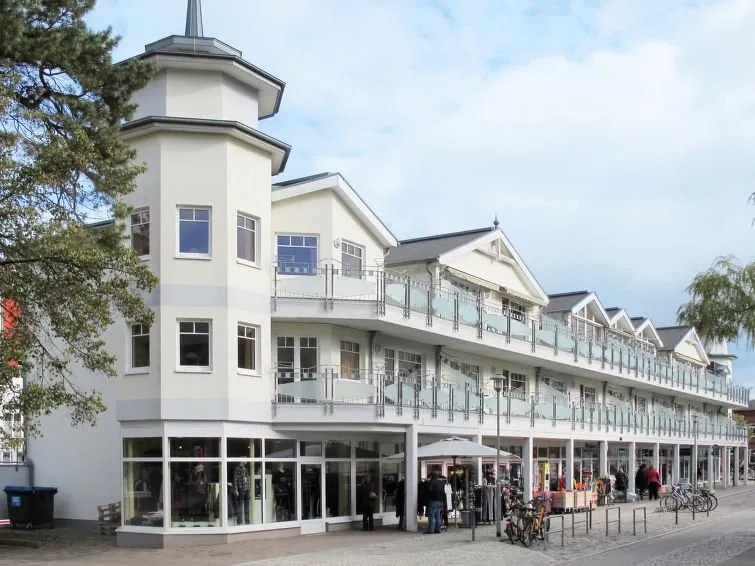 Strandpalais Luise Von Preussen - Nebenhaus Vom Strandhotel Preussenhof - Zinnowitz
