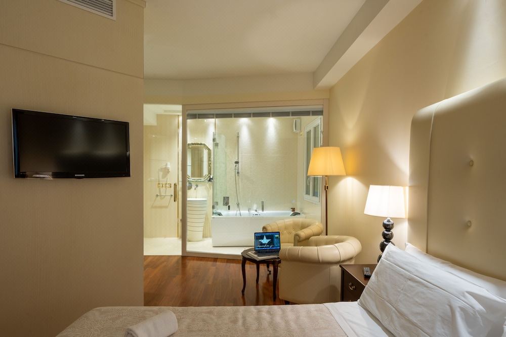 M House Hotel - Cervia