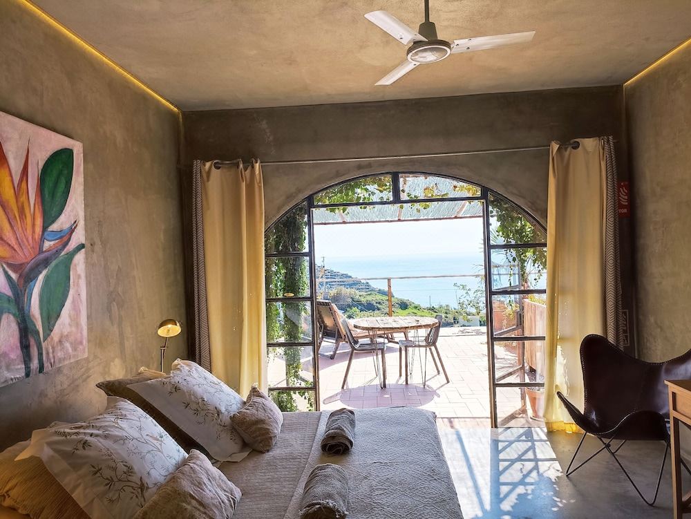 Les Terrasses Suites - Estreito da Calheta