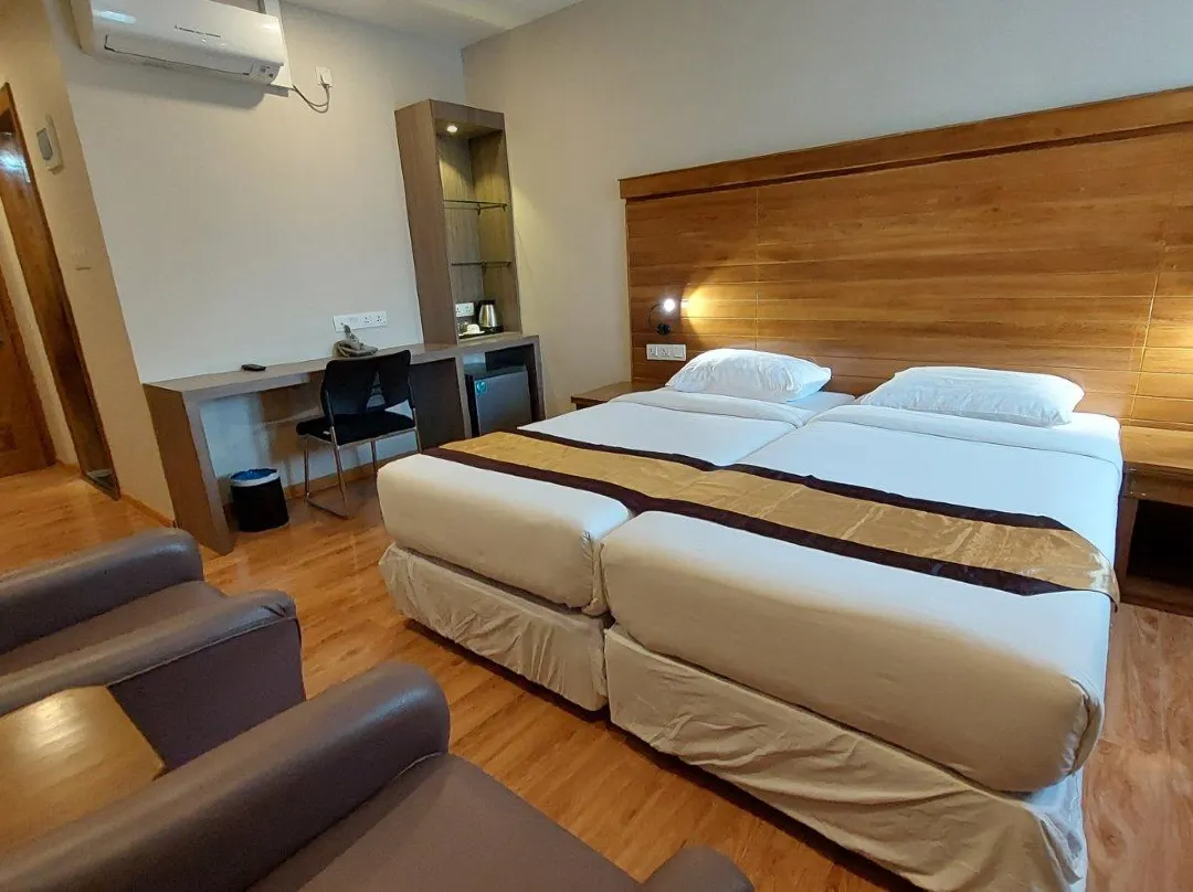 Hotel Grand Galaxy - Yangon