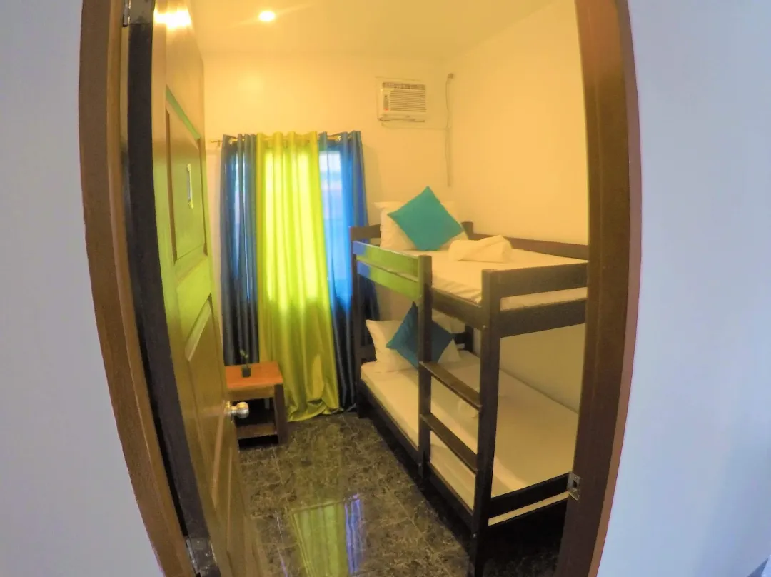 Fil-can Hostel Coron - Coron